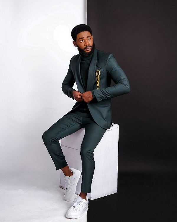 PeterBlack Debuts New 2020 Campaign, The Black Label – Svelte Magazine