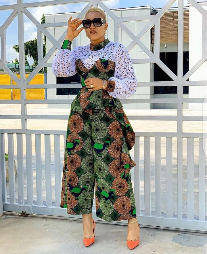 How to Wear a Jumpsuit — 6 Style Tips to Follow – Svelte Magazine