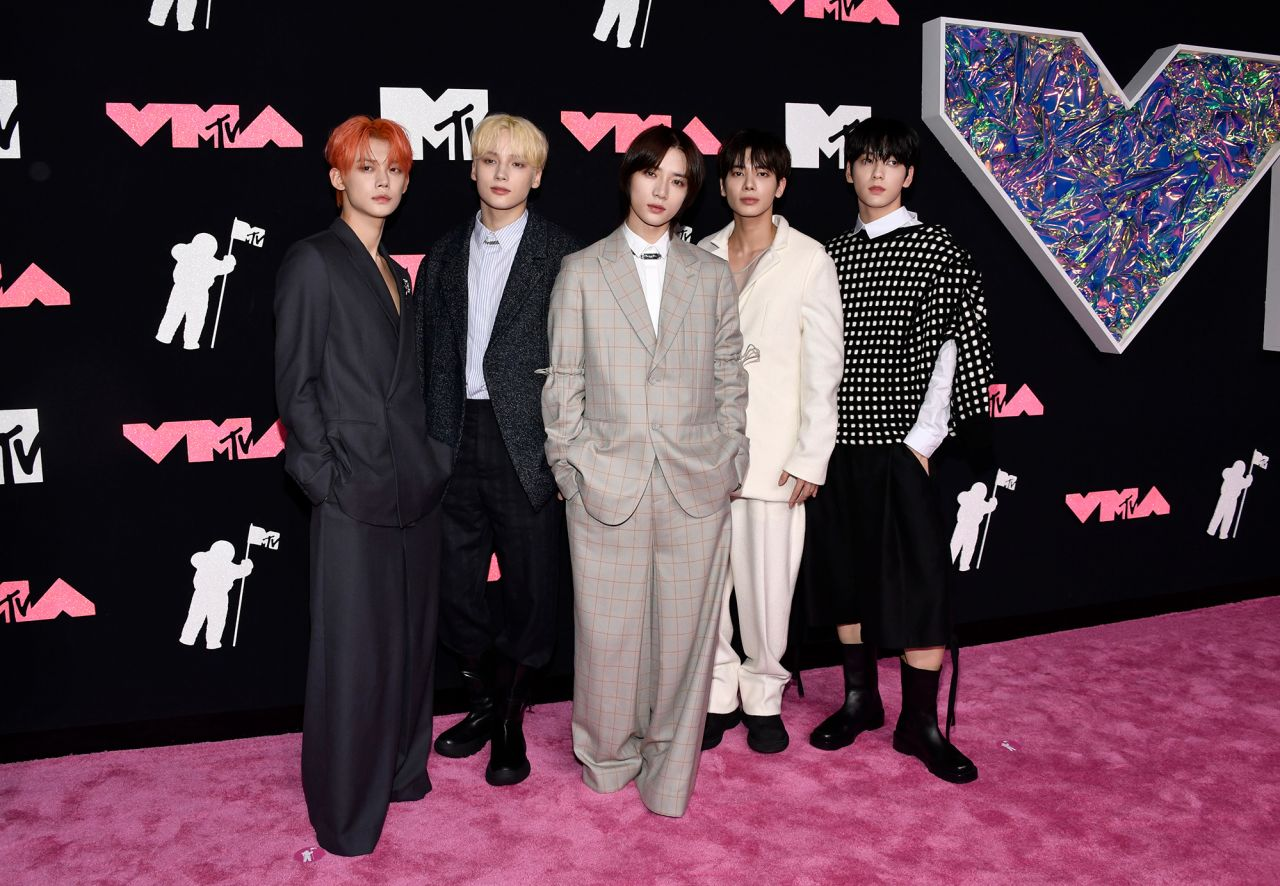 MTV VMAs 2023: How Stars Slayed on the Pink Carpet – Svelte Magazine